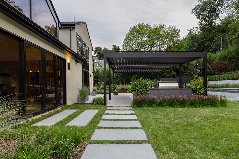 Stunning Transformations: Before & After Landscape Makeovers