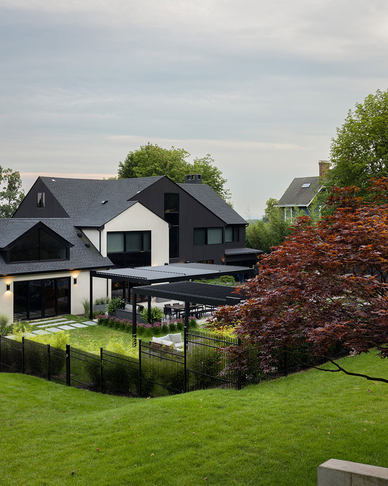 Stunning Transformations: Before & After Landscape Makeovers